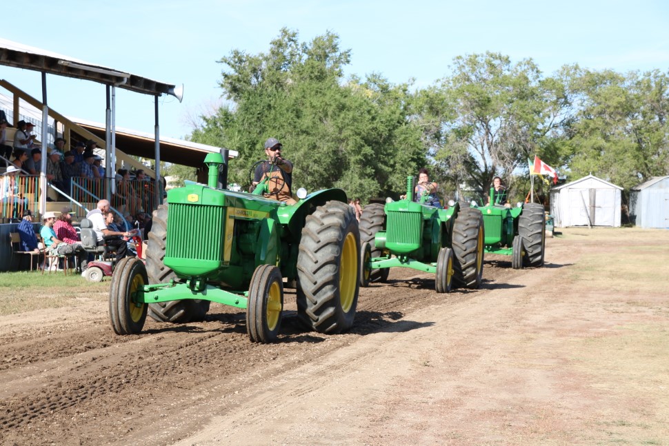 Steam and smoke: Sukanen Ship Threshing Bee revives Saskatchewan's agricultural legacy ...